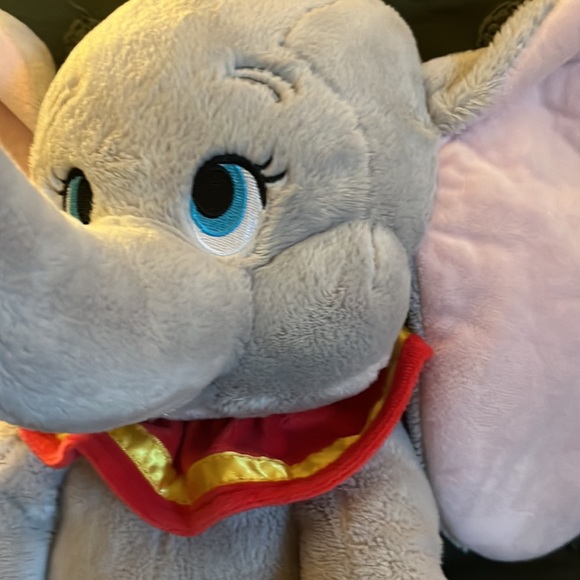 Disney | Toys | New Without Tags 4 Disney Store Dumbo | Poshmark